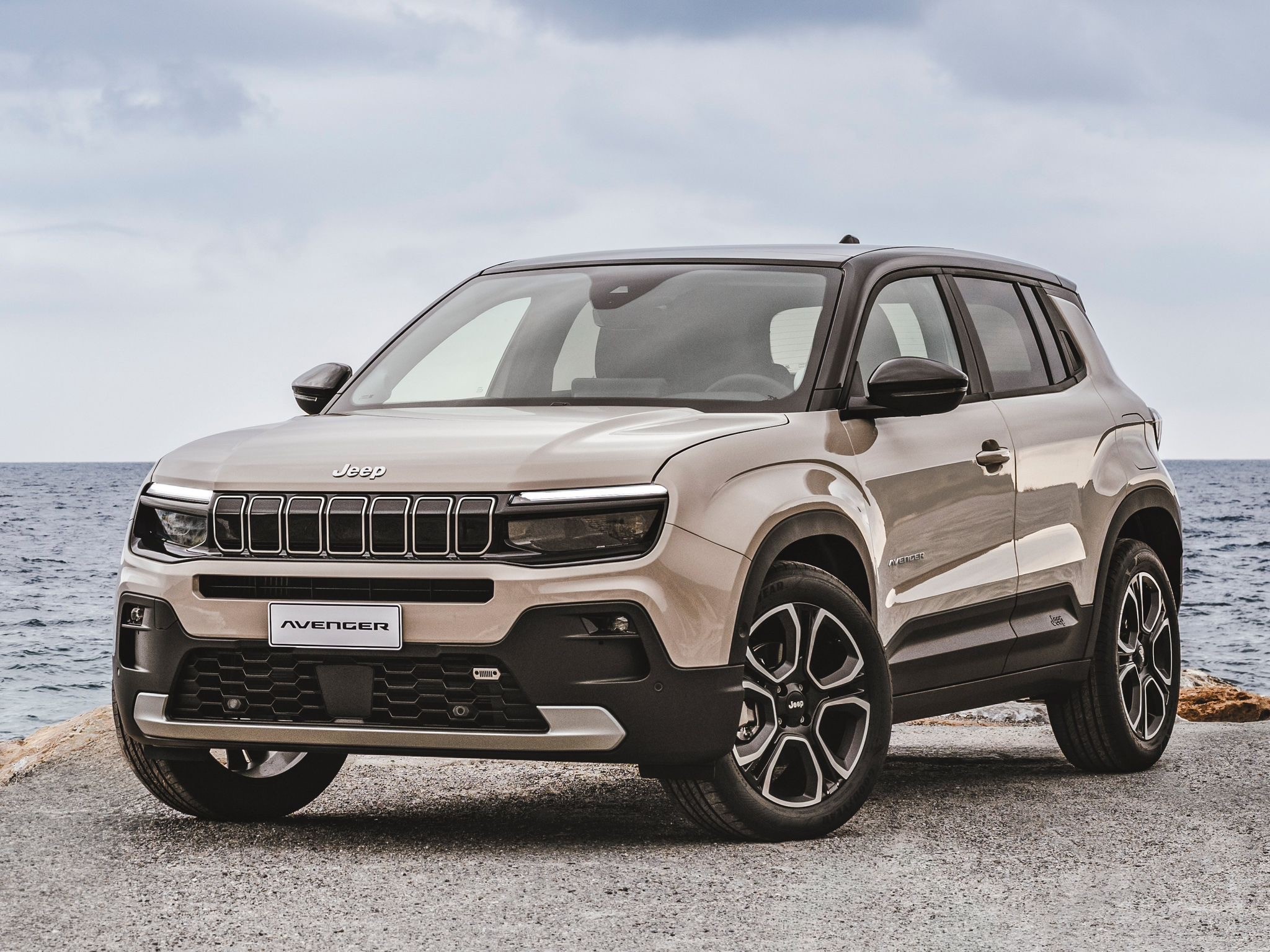 JEEP AVENGER ICE Altitude – GRUPO JMC